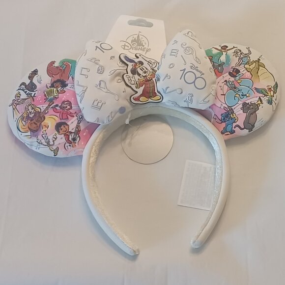 Disney | Accessories | New Disney 0 Years Uv Reflective Mickey Friends ...